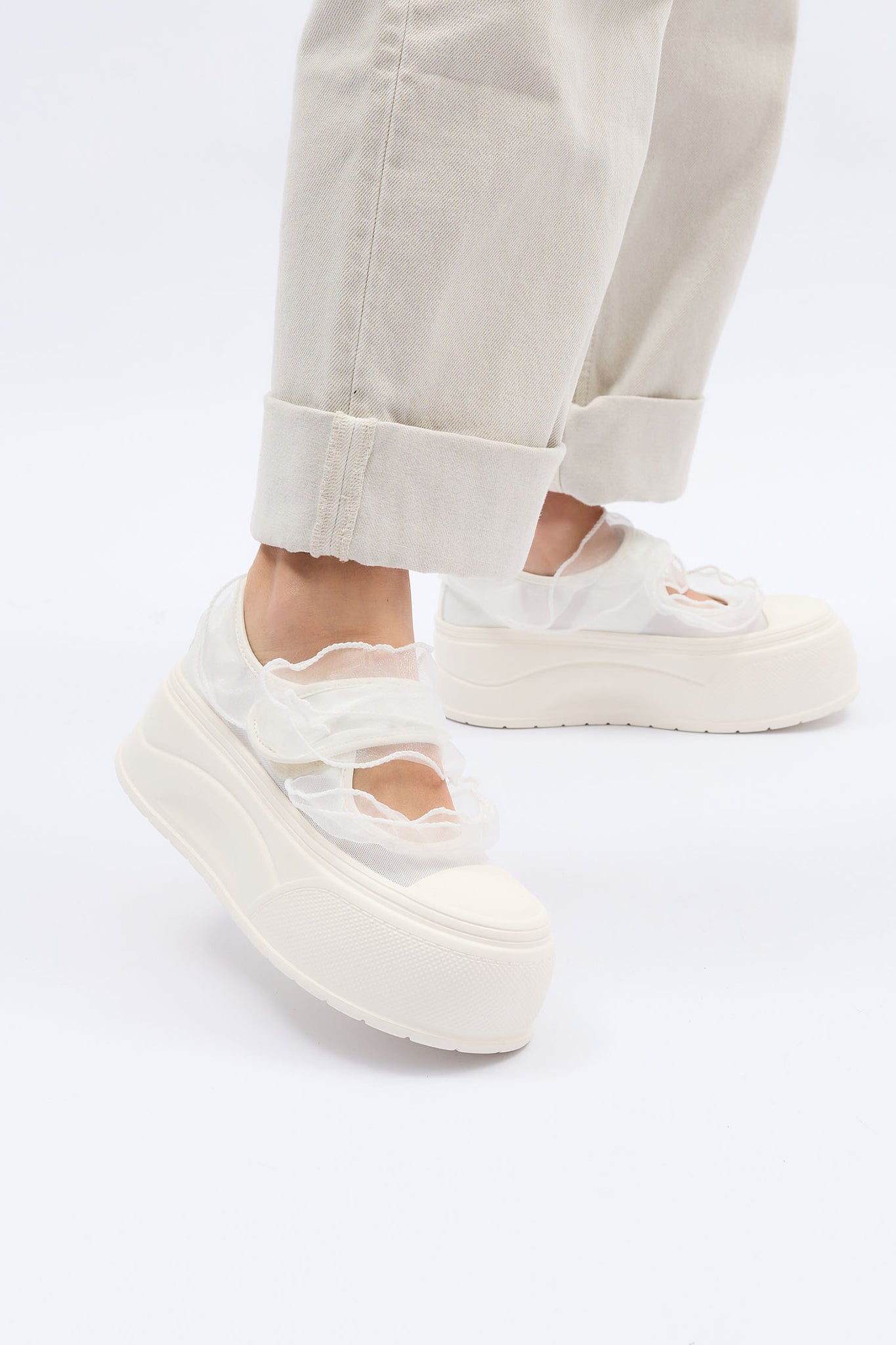 Lonza Adie White ( USD$109.00 ) - premium women's shoes on lonzashoes.com