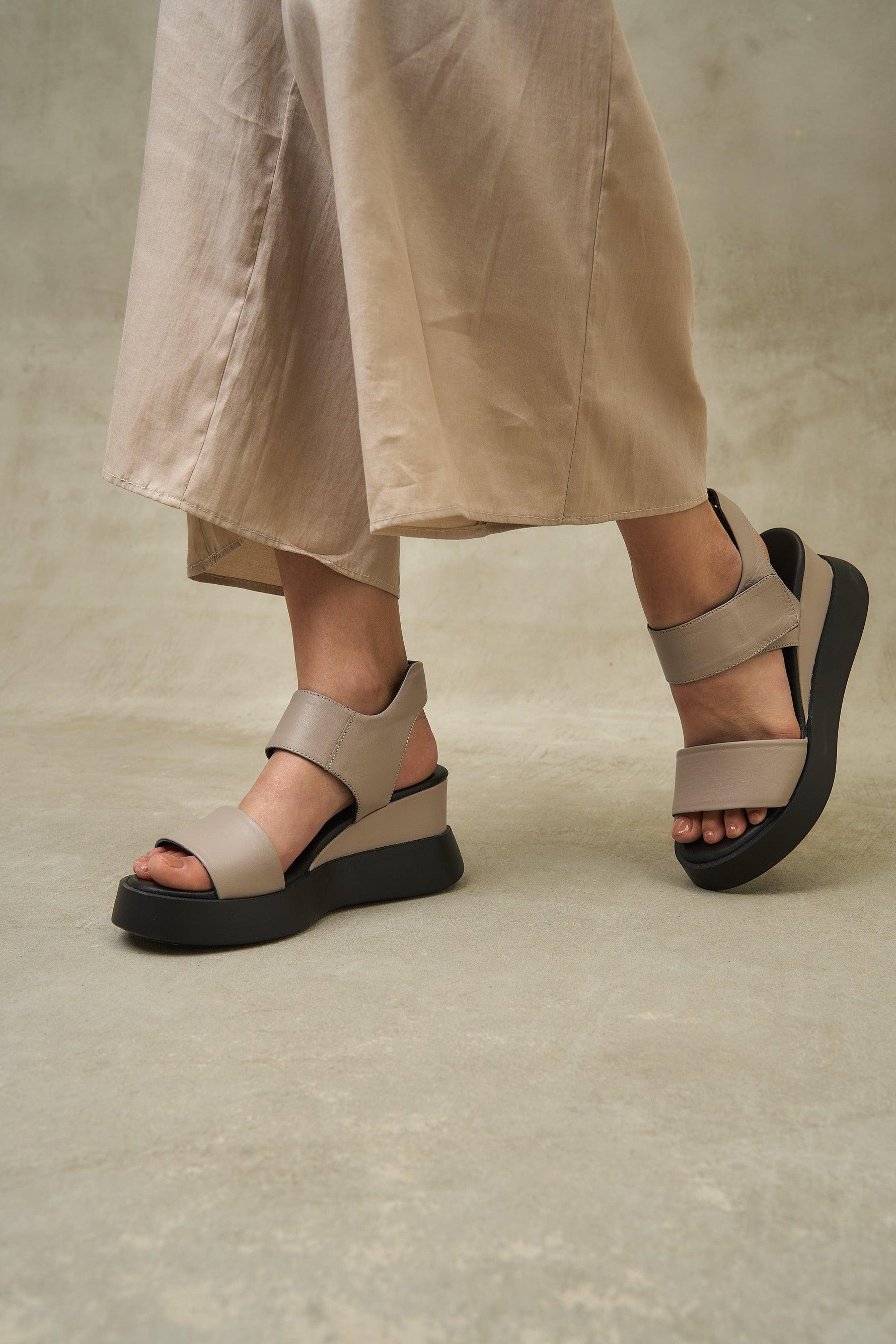 Cample Platforms-Beige - Lonza Shoes