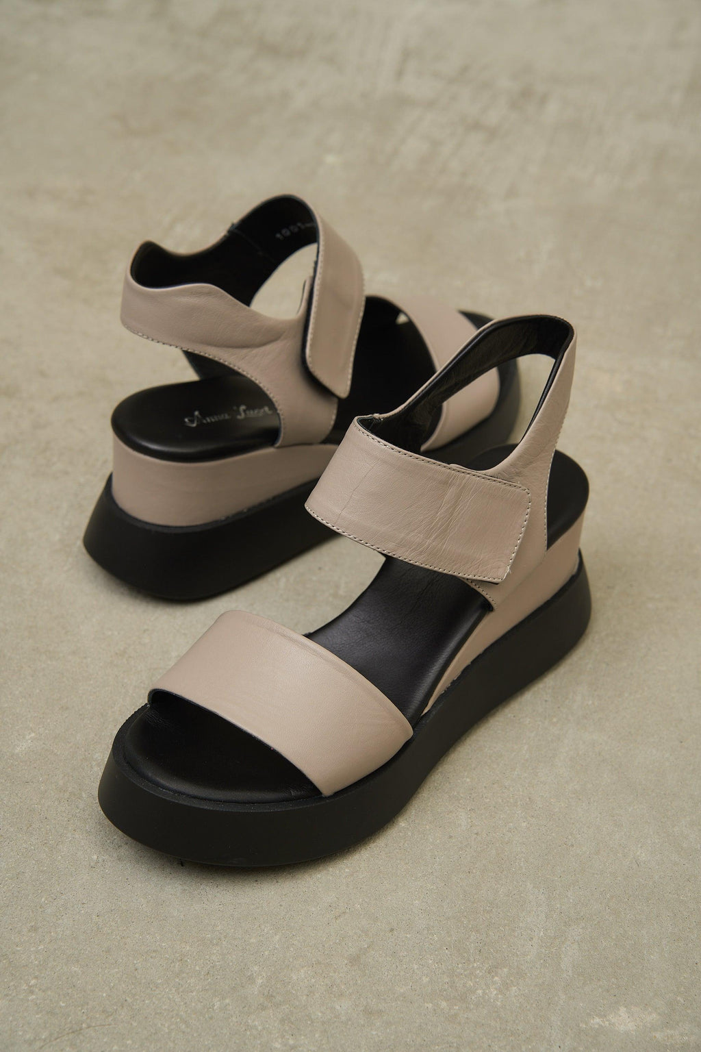 Cample Platforms - Black – Lonza Shoes