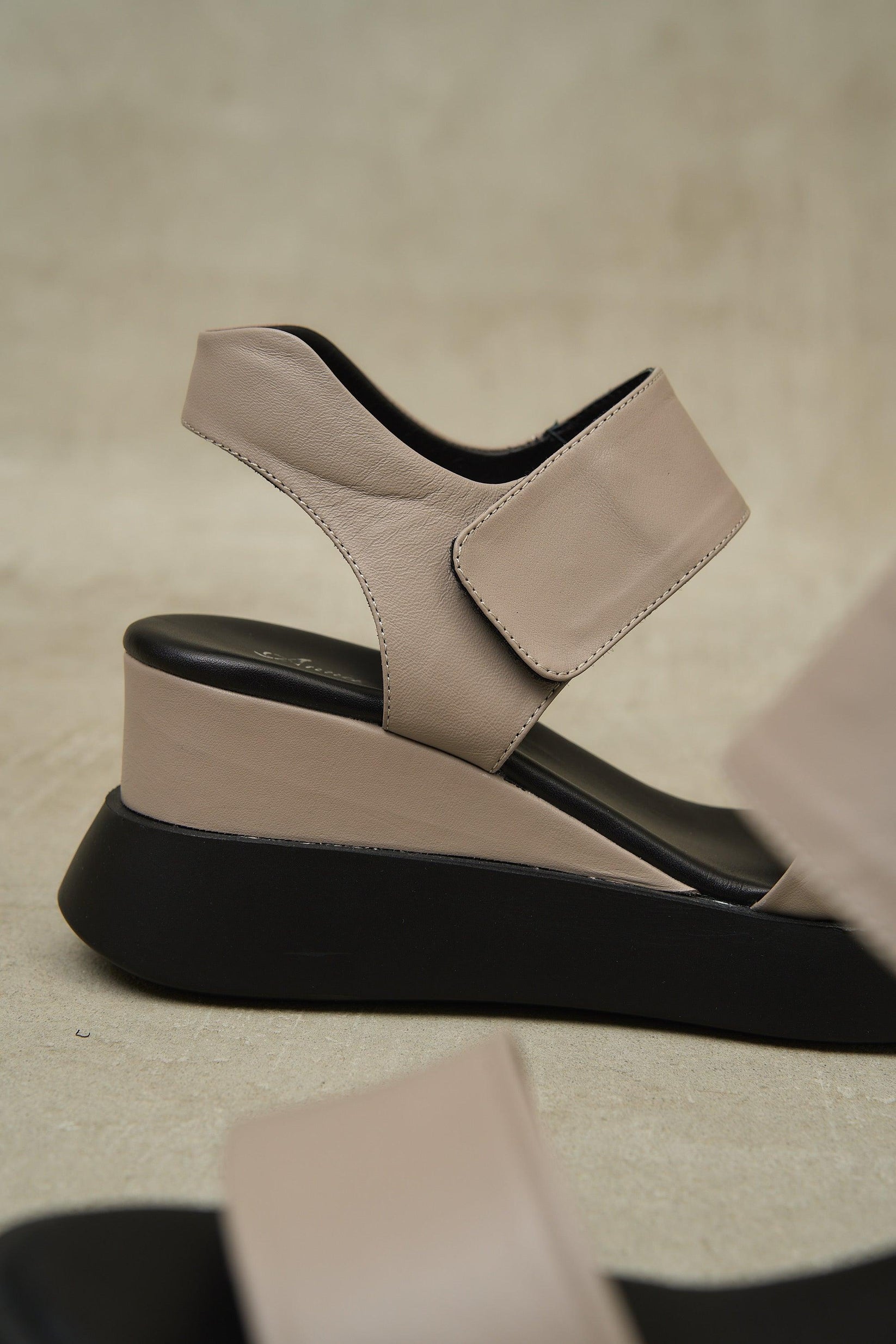 Lonza Cample Platforms - Beige ( USD$146.00 ) - premium women's shoes on lonzashoes.com